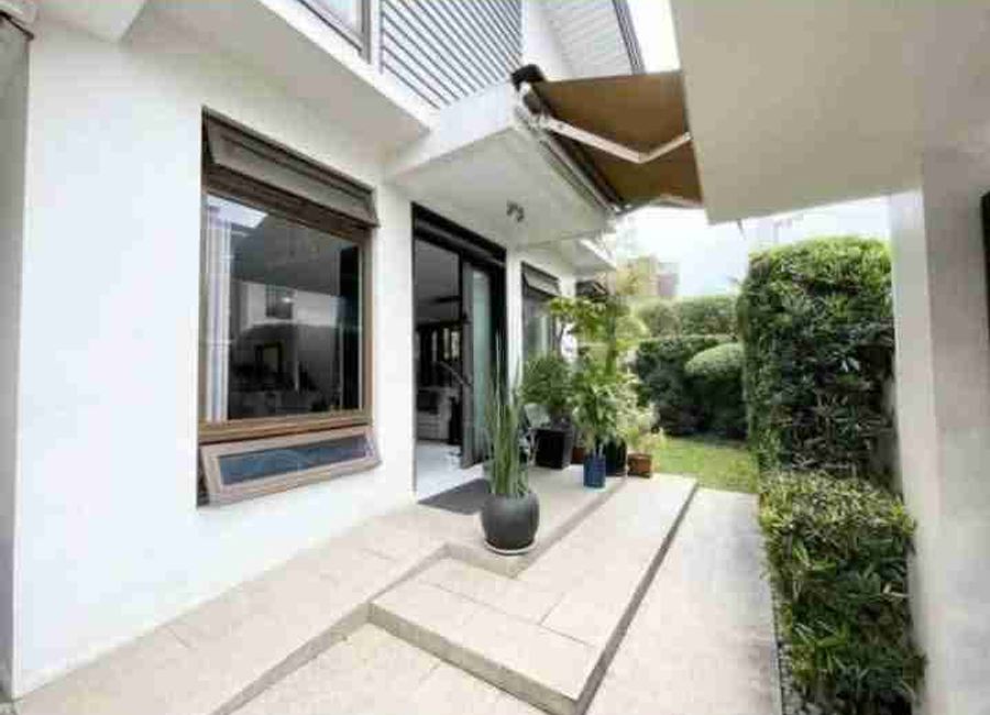 MERVILLE PARK PARANAQUE HOUSE FOR SALE | Lamudi.com.ph
