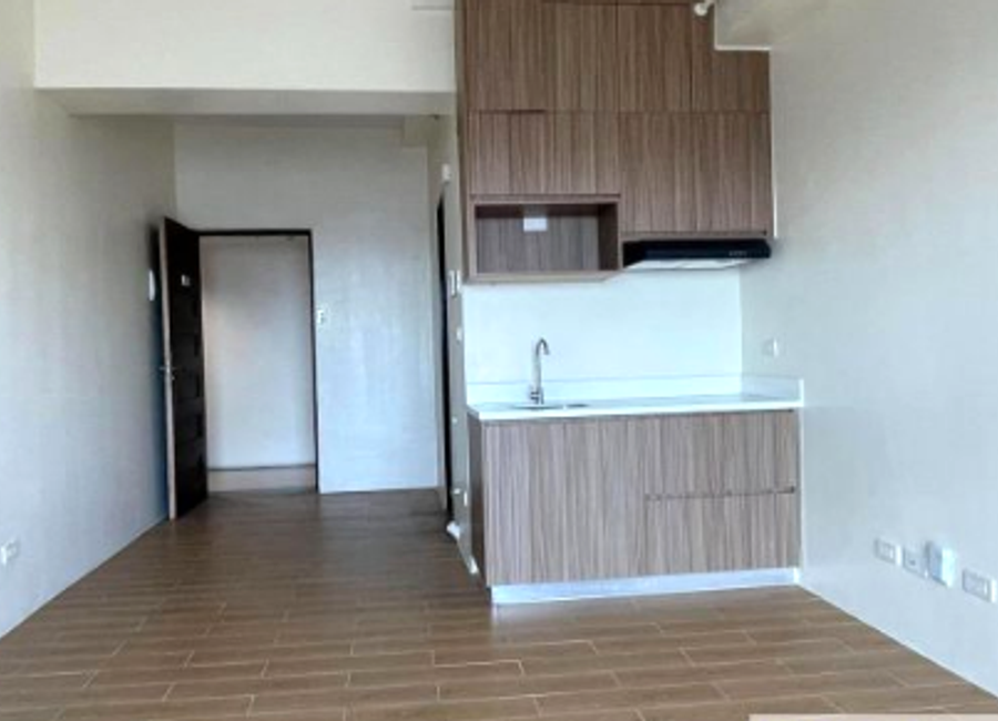 Studio condo unit for Rent in R Square Residences Malate Manila ...