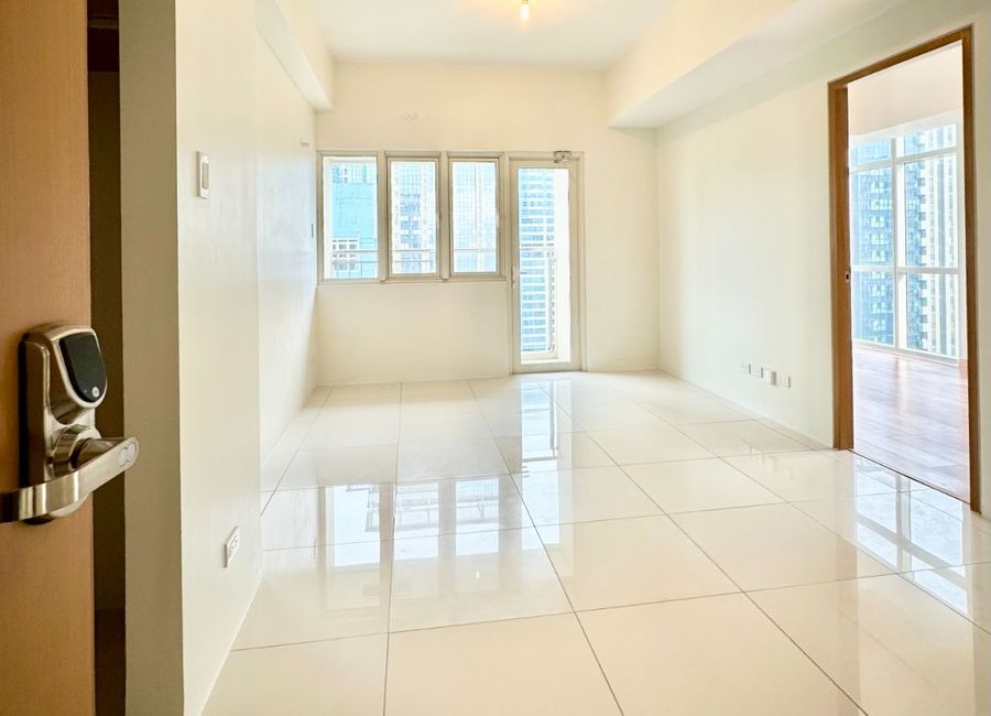 2 Bedrooms in BGC Time Square West | Lamudi.com.ph
