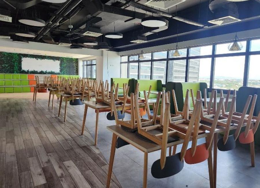2,490 sq.m. fitted office space for lease in Bridgetowne | Lamudi.com.ph
