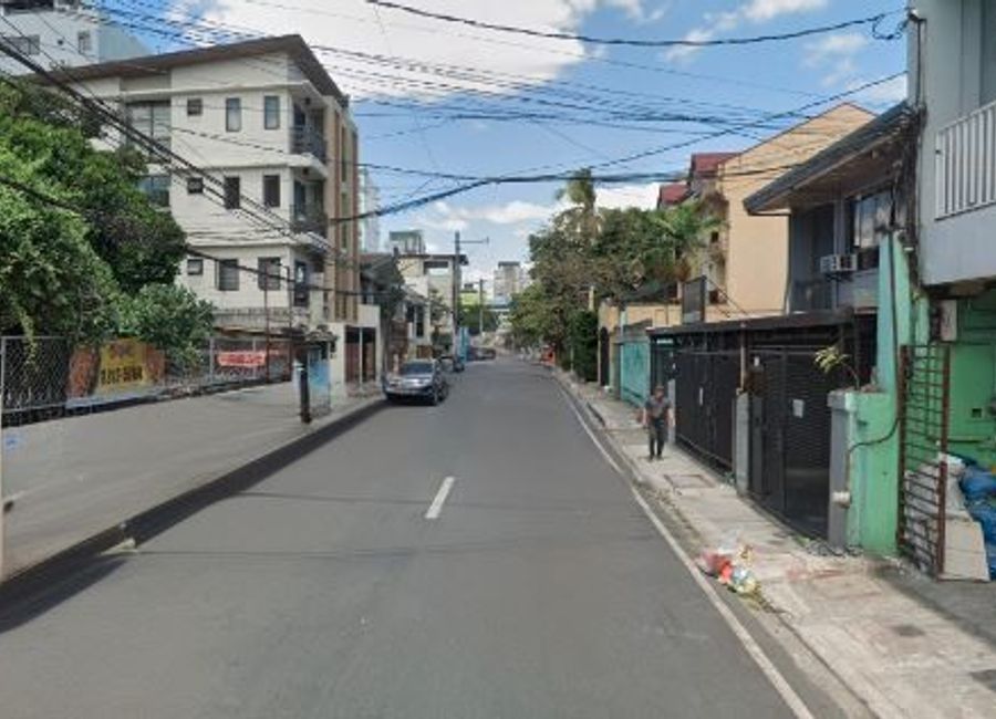 FOR SALE - Two Storey Duplex House in Cubao, Quezon City | Lamudi.com.ph