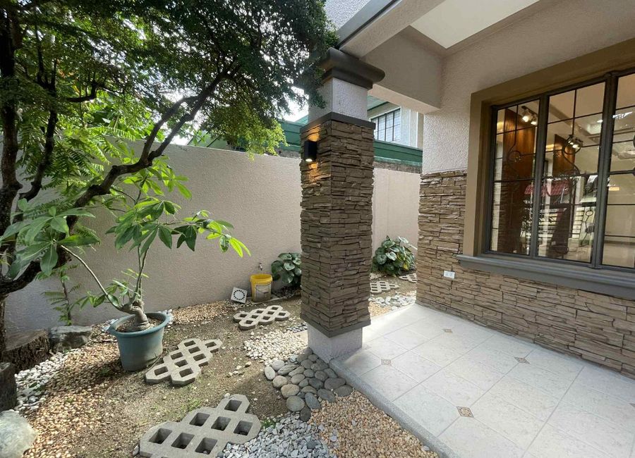 Filinvest QC Premium Residence — 5BR, Pool & Garden, Renovated - Gio ...