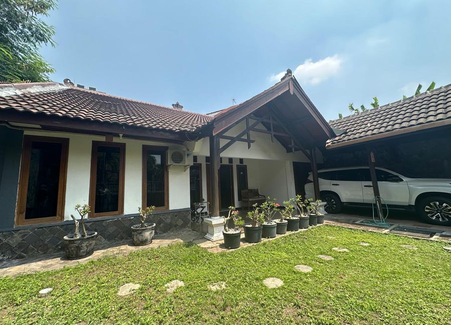 For Sale Rumah Siap Huni Homie @ Kutisari Row jalan 3 Mobil | Lamudi.co.id