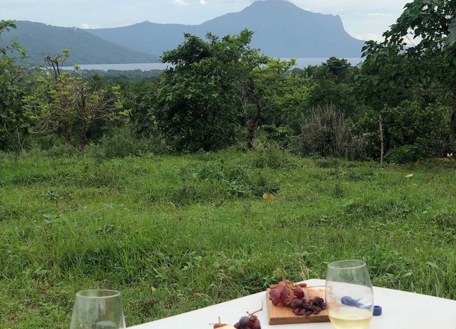 Enjoy peace and quiet w/ views of Taal Lake, Mt. Makulot and Mt ...