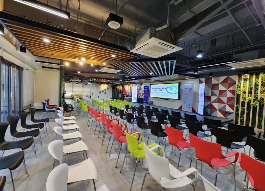 500 sqm Office Space For Lease in NAC Tower, BGC Taguig City | Lamudi ...