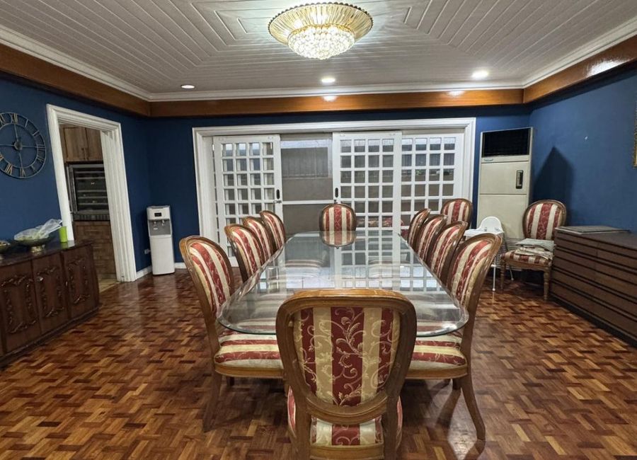 Xavierville Subdivision 5 Bedrooms Semi-Furnished House and Lot w ...