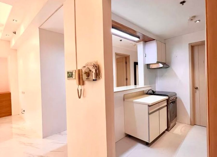 ESB149: For Sale | 3-Bedroom Condo Unit at The Icon Residences, BGC ...
