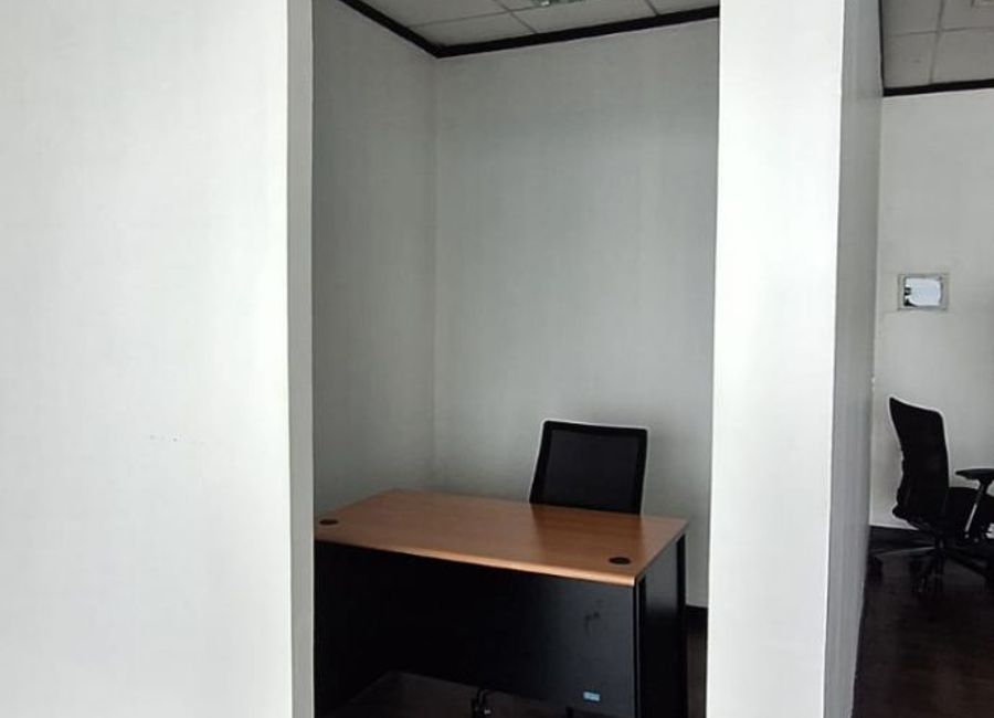 Sewa Kantor Semi Furnish 425 m2 di Gedung RDTX Square Kuningan | Lamudi ...