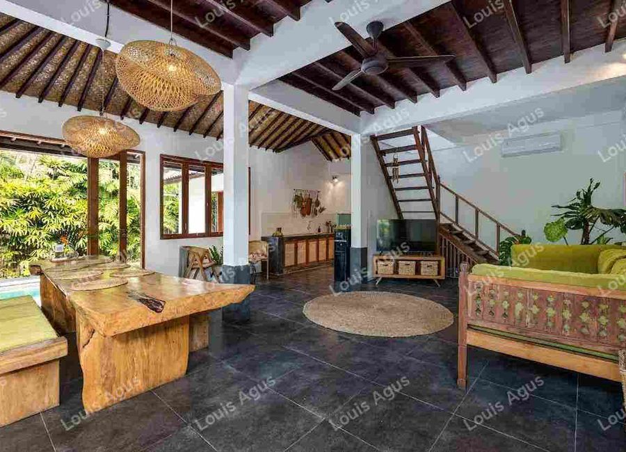 3 Bedroom Villa in Oberoi Kayu Aya Seminyak 700 meter from La Favela 1 ...