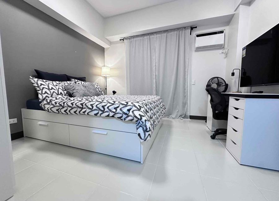 Zadia Greenfield Condo Unit for Rent at Sta. Rosa Laguna | Lamudi.com.ph
