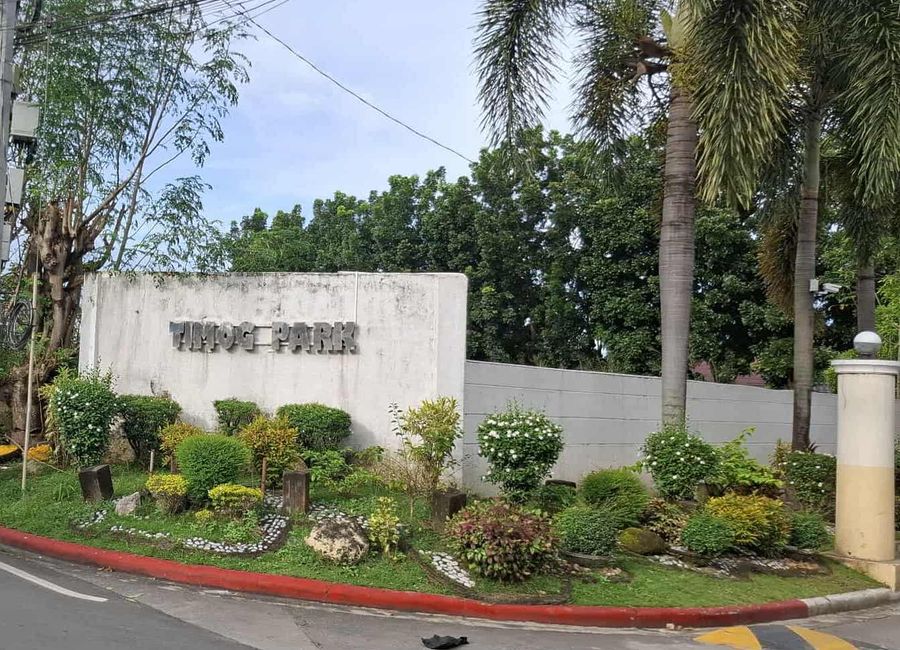 Lot for sale in Timog Park Subdivision! Near Friendship, Korea Town and ...