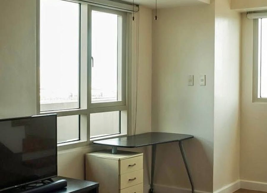 66 sqm 1-Bedroom Loft Condo Unit for Sale at The Grove by Rockwell ...