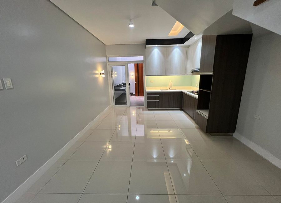 Quezon City 2 Storey Modern Townhouse For Sale near Mapayapa Villaga ...
