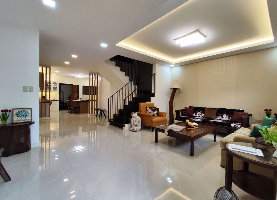 House & Lot For Sale in Greenwoods Village-MC | Lamudi.com.ph