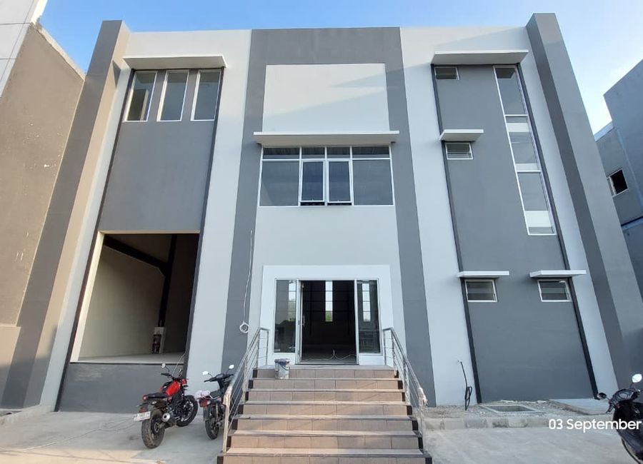 Dijual Gudang Baru Siap pakai Delta Sillicon 6 Lippo Cikarang | Lamudi ...