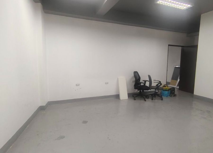 BUILDING FOR LEASE CUBAO NEAR BONI SERRANO | Lamudi.com.ph