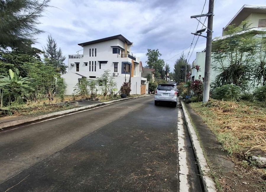 Prime Lot Across the Clubhouse | Scenic View in Ponte Verde, Antipolo ...