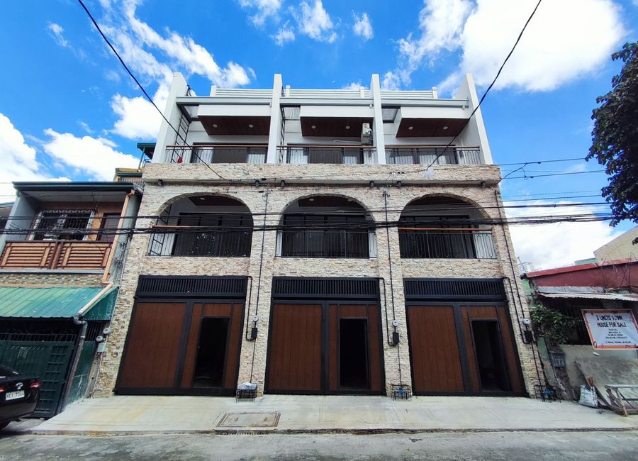 For Sale! 2 Car Park Kamuning QC Brandnew Townhouse 21M -AJCQ | Lamudi ...