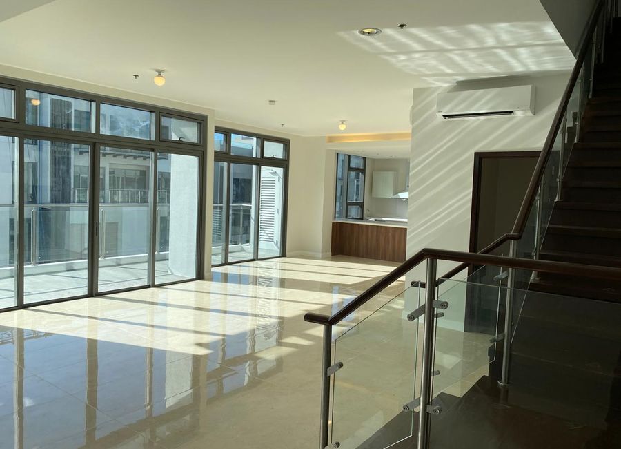 For Sale Canopy Villa Arbor Lanes Arca South Taguig | Lamudi.com.ph