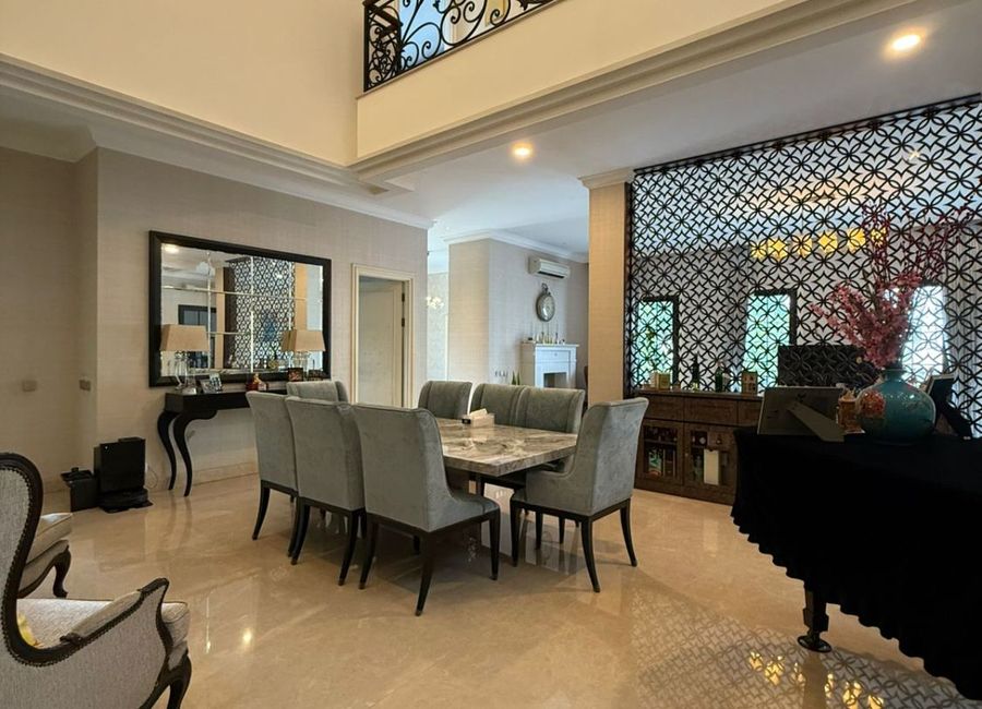 Rumah American Classic Senopati Gunawarman CIkatomas Kertanegara Wolter ...