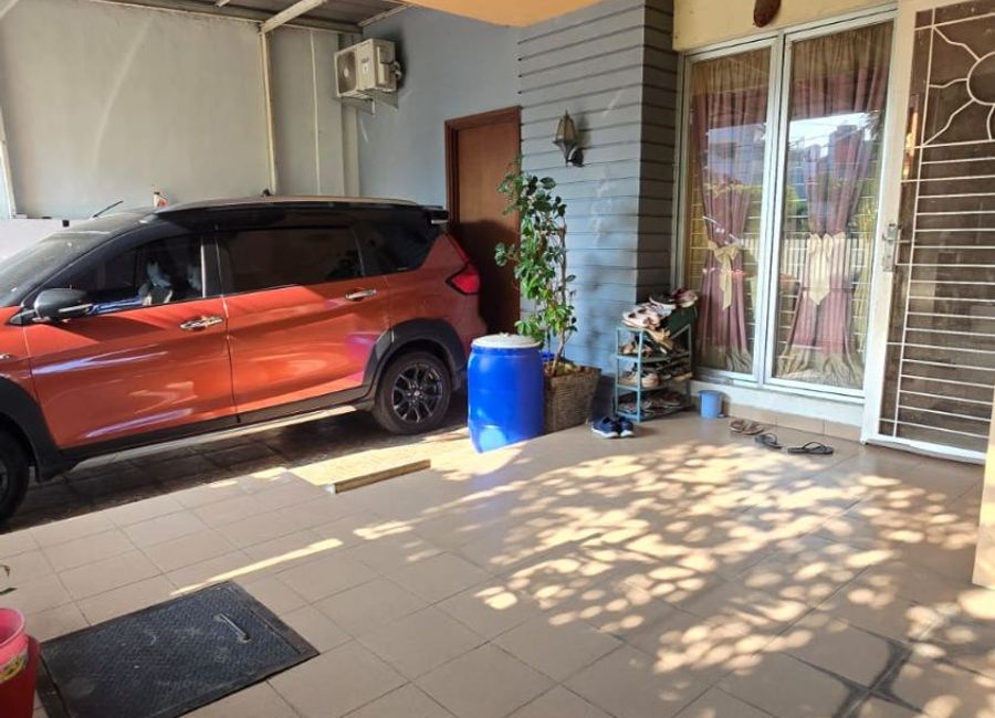 Dijual Cepat! Rumah Cantik 1 Lantai Depan Taman & Akses Lebar di ...