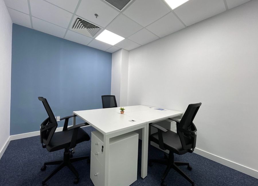 Ruang kantor pribadi sesuai kebutuhan unik bisnis Anda di HQ Wisma BCA ...