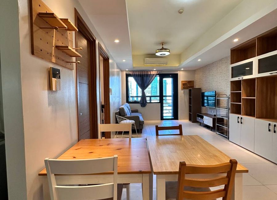 1-BR Fully Furnished Condo with Parking for Sale | Icon Plaza, Makati ...