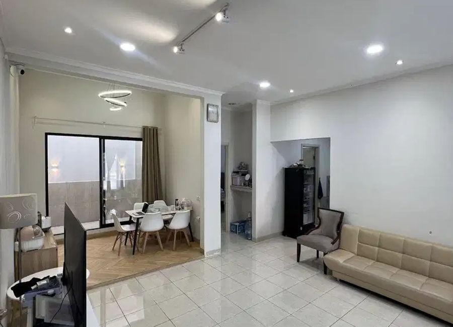 Rumah 2 Lantai Full Renovasi The Springs Canary Gading Serpong BSD City ...