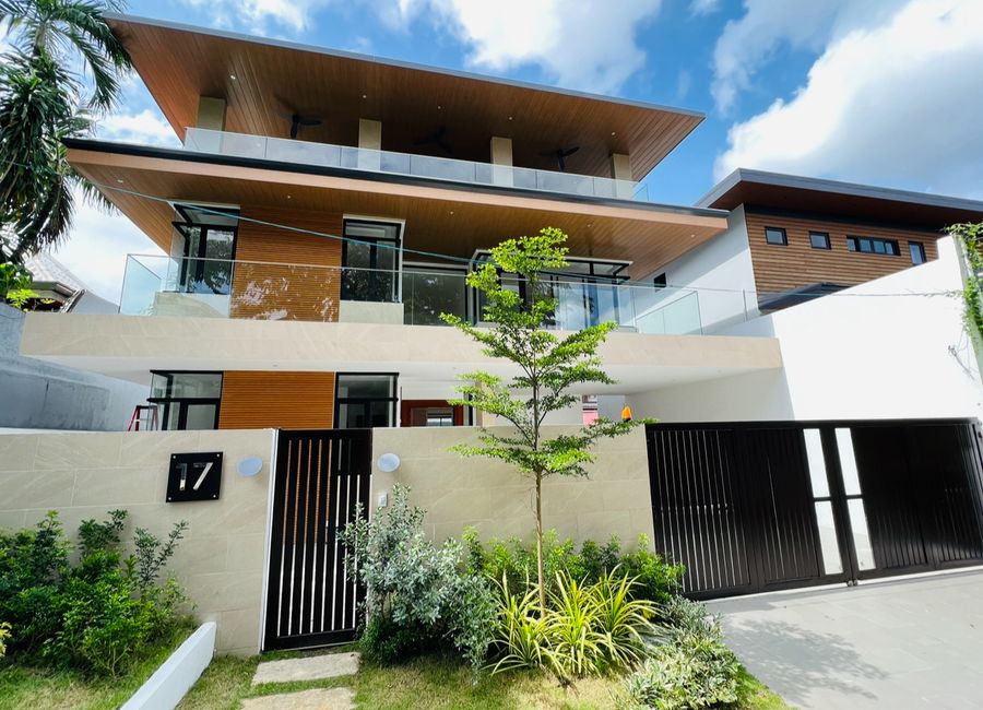 House and Lot For Sale in White Plains Subdivision Katipunan Avenue ...