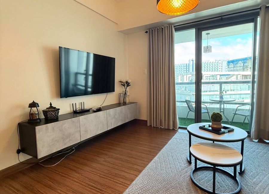 Shang Salcedo Place, 2-Bedroom Unit for Lease, Makati City | Lamudi.com.ph