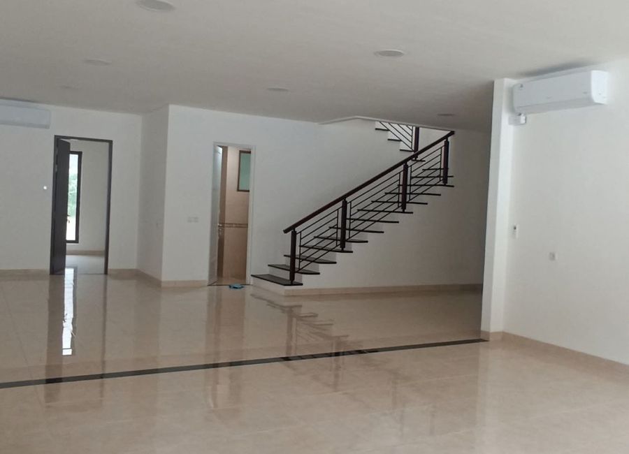 Rumah Sewa 6 Kamar Tidur, Golf BSD 4 mobil sekelas Navapark Giri Loka ...