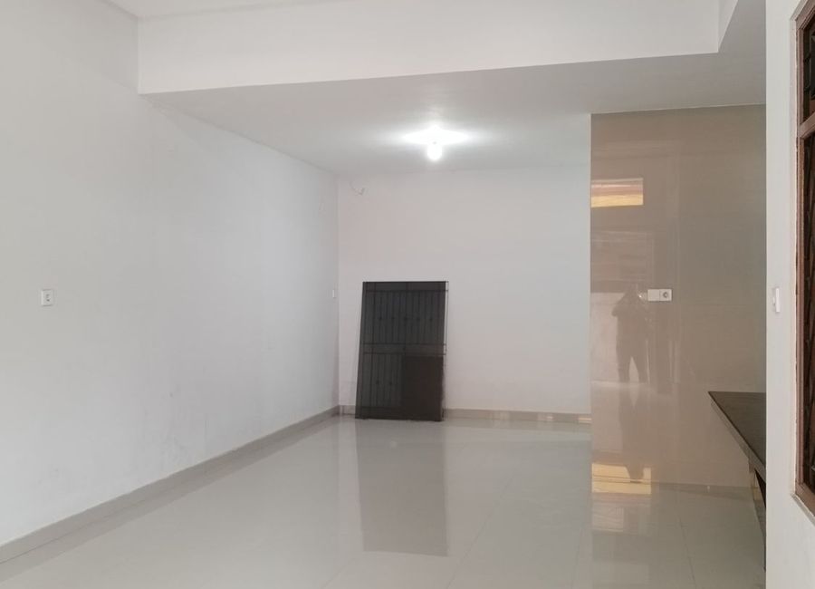 Di Jual Cepat Rumah 3 lantai di Poris Residence Kota Tangerang ...