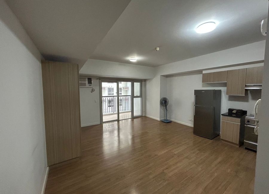 One Maridien by Alveo Studio unit for sale in BGC Fort Bonifacio ...