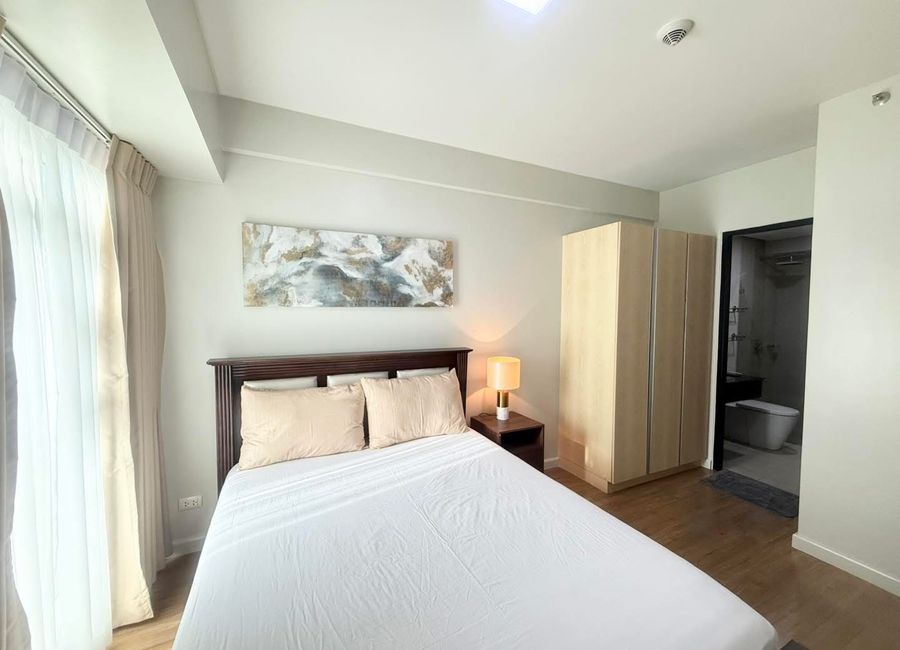 For Rent: 1 Bedroom Unit Fully Furnished at Solinea, Cebu Business Park ...