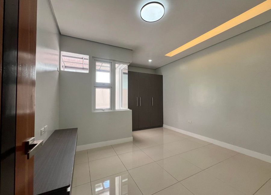 Pasong Tamo Quezon City Townhouse For Sale 2 Storey 2 Car Garage near ...