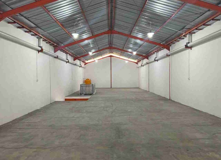 Jual Gudang Kantor mewah di Kalijudan MERR | Lamudi.co.id