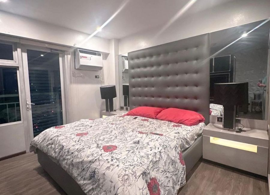 FOR SALE | TWO SERENDRA – ALMOND TOWER, BGC | Lamudi.com.ph