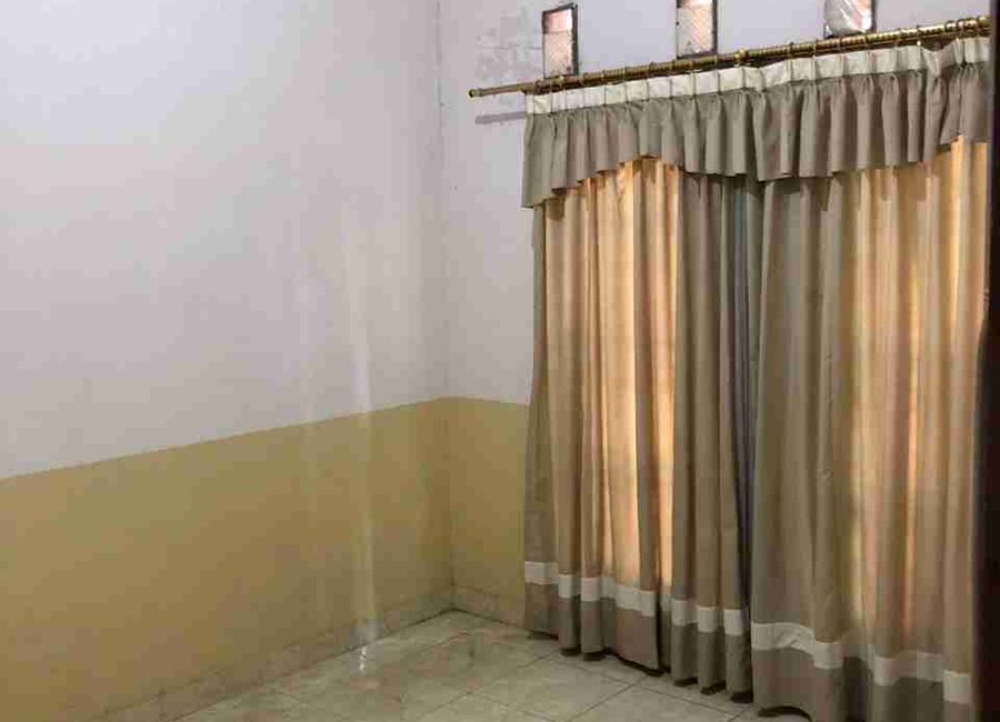 DIJUAL CEPAT RUMAH MEWAH 2LANTAI LAHAN LUAS DALAM AREA PERUMAHAN KOTA ...