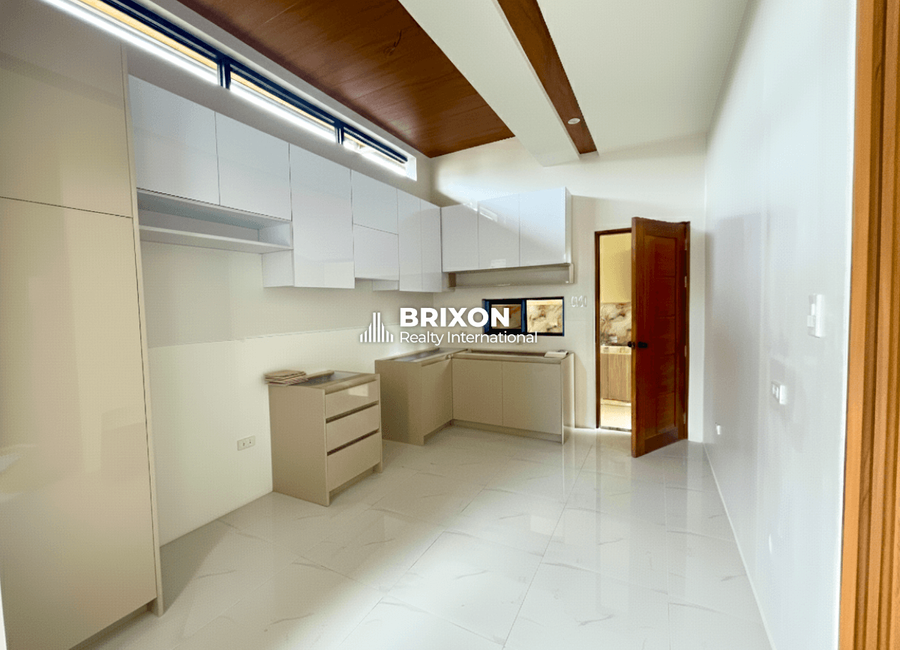5-Bedroom Modern Bungalow House with Pool for Sale San Fernando Angeles ...
