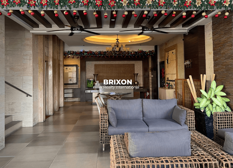 Luxury Penthouse with Private Pool & Panoramic Views Clark Angeles City ...