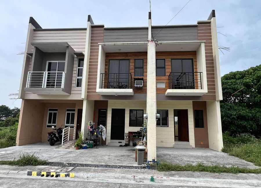 Canumay West Valenzuela 2 Storey Townhouse For Sale with 3 Bedrooms and ...