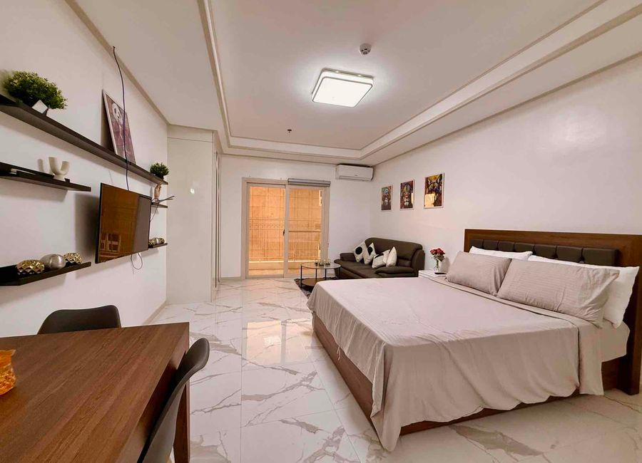 FOR SALE: Premium Studio Condo in The Villages, Clark Pampanga | Lamudi ...