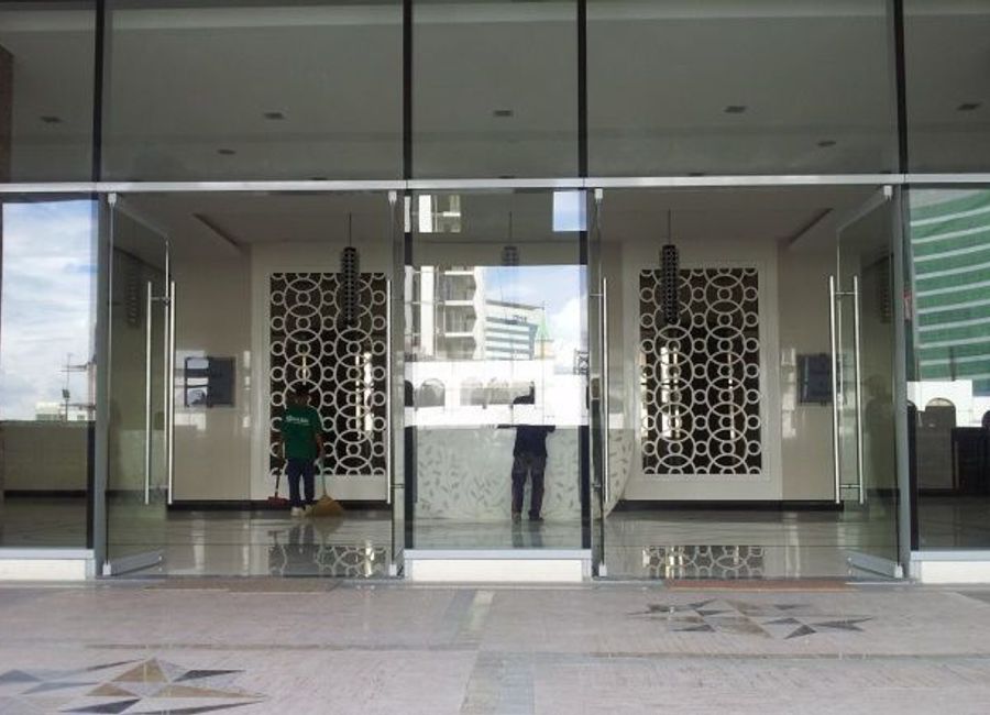 Furnished Studio Condo For Rent Morgan Suites Residences, McKinley Hill ...