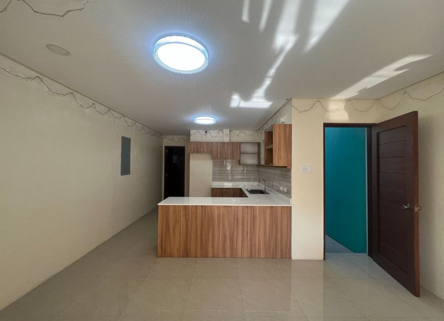 15M- 2 STOREY TRIPLEX TOWNHOUSE w/4 BEDROOMS, FOR SALE IN FAIRVIEW ...