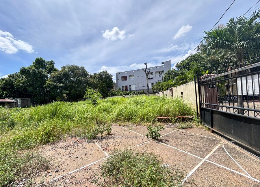 Kavling Premium Row Jalan 8 Meter, Dekat Cinere town square (Citos ...