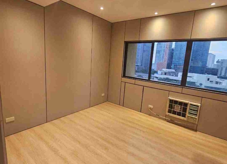 3 Bedroom Unit in Gold Loop Towers Condominium Ortigas Center Pasig for ...