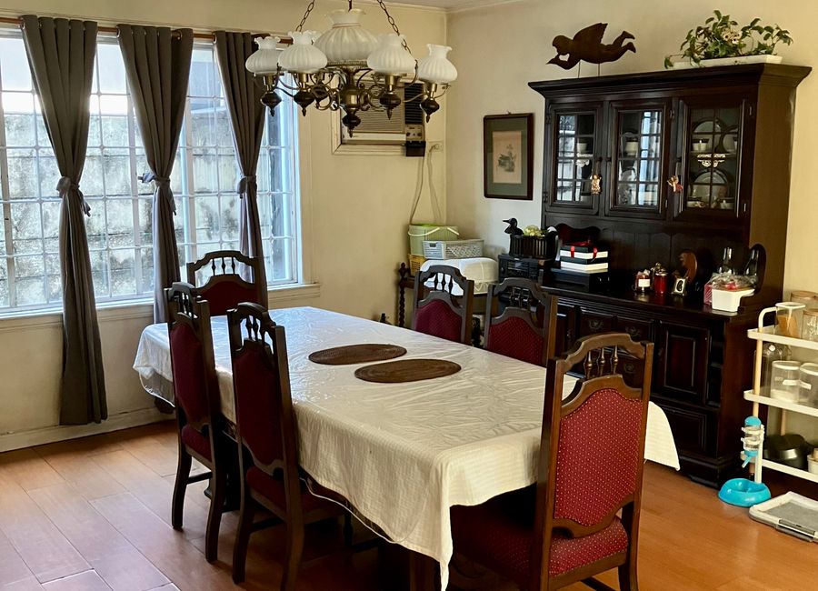 540 sqm Loyola Grand Villas (LGV) House and Lot for Sale | Lamudi.com.ph