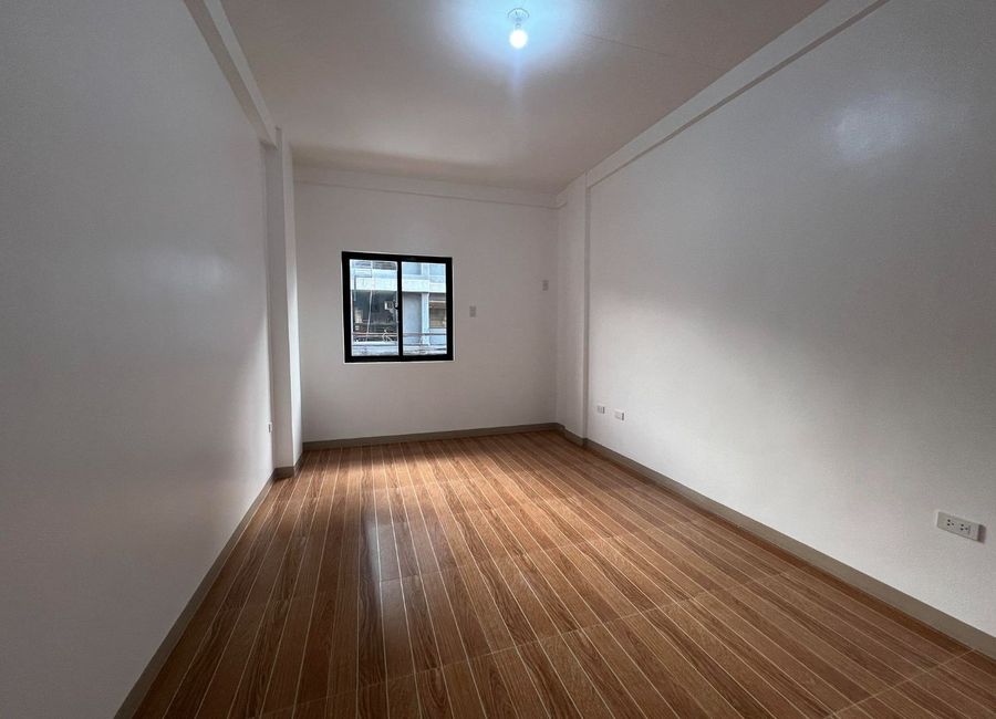 Sampaloc Manila 2 Storey Townhouse 3 Bedrooms For Sale near G.Tuazon rg ...