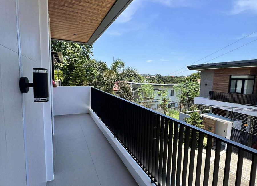 Filinvest Quezon City Modern 2 Storey House And Lot W/pool near House ...