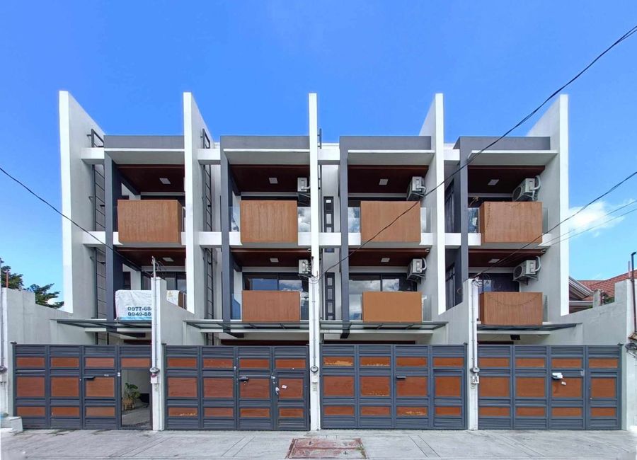 RFO Cubao Townhouse near Camp Crame, EDSA P. Tuazon, Ali Mall Quezon ...